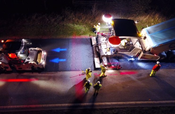Red danger zone safeguards construction workers