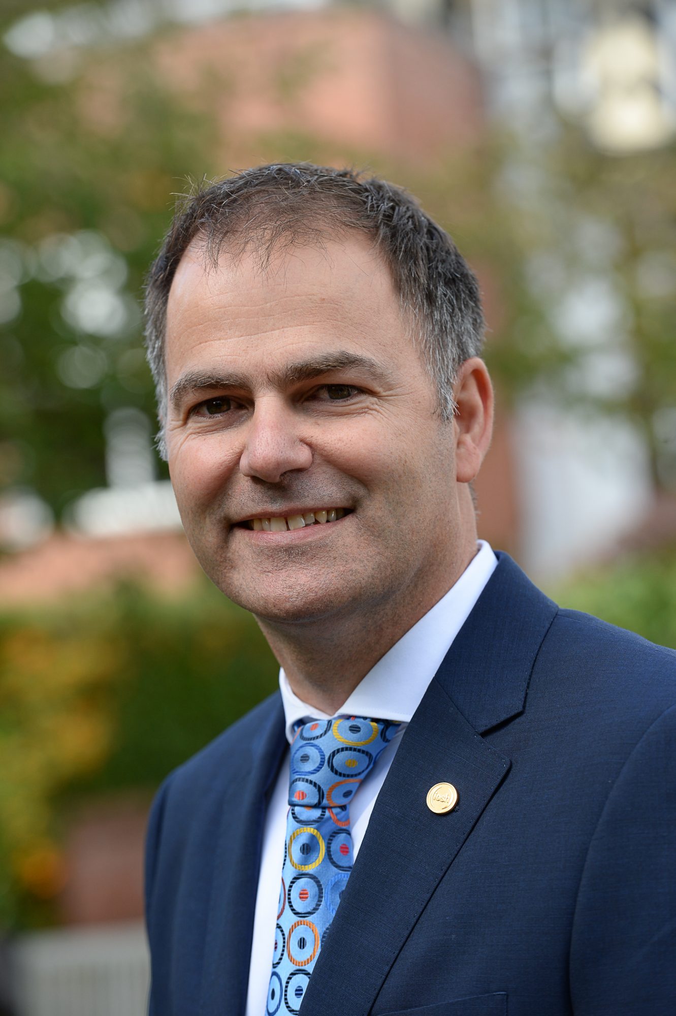 No time to lose in tackling exposure to asbestos