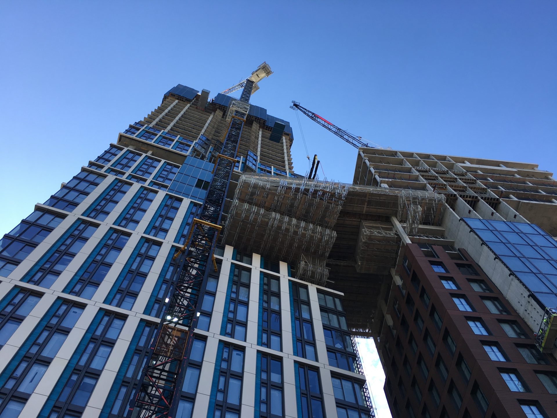 London’s DAMAC Tower gains new sky bridge