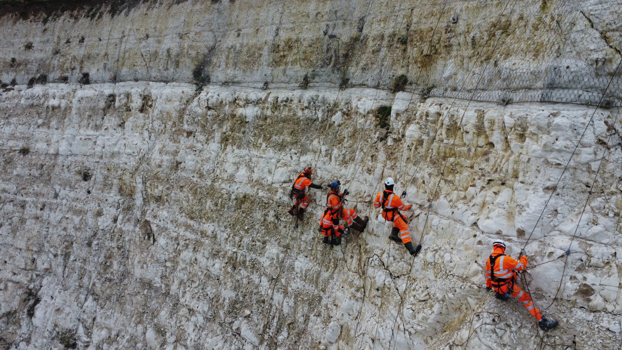 Geotechnical specialists commence work on Brighton chalk cliffs to ...