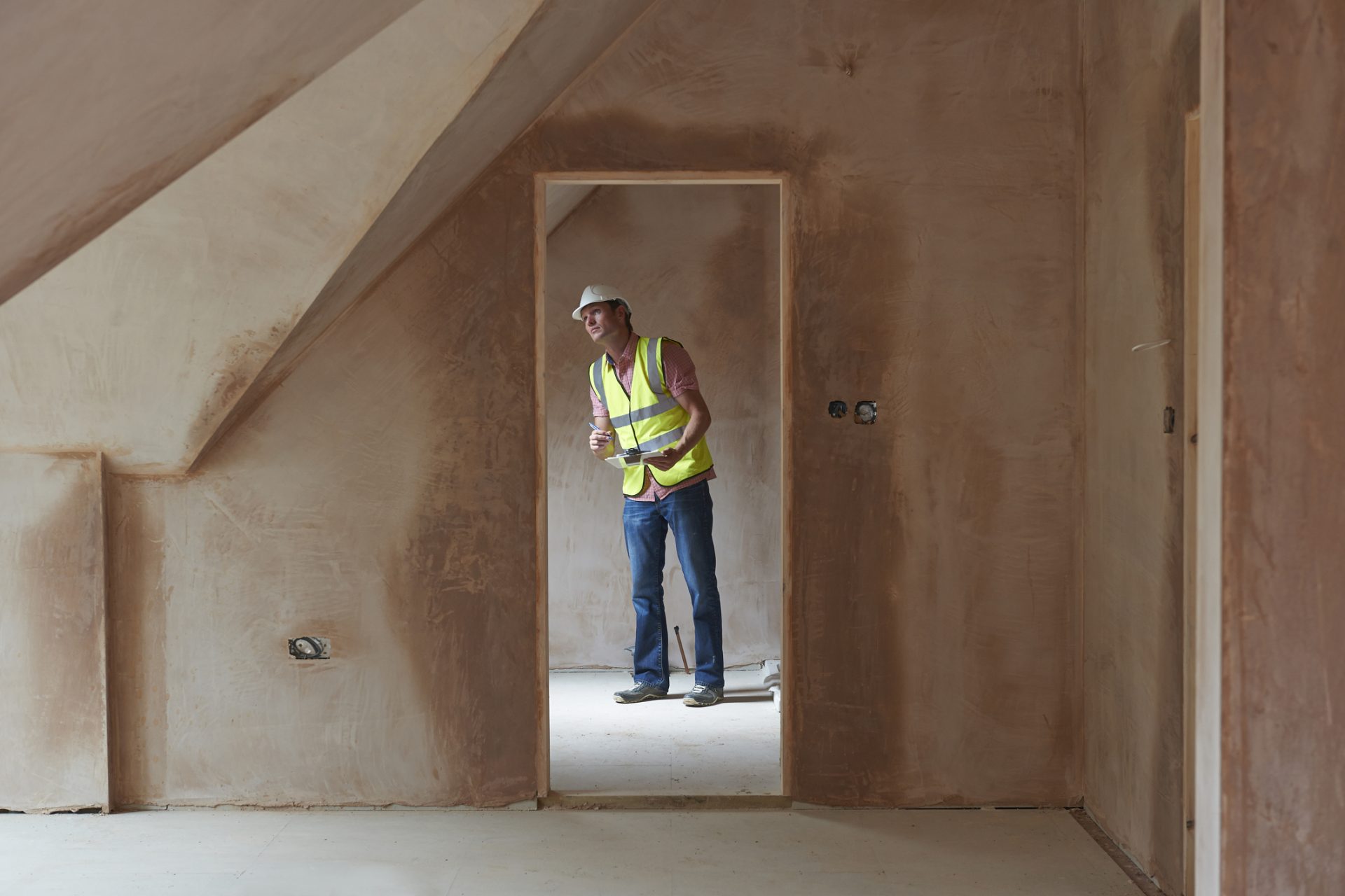 Regulator names first providers for registered building inspector scheme
