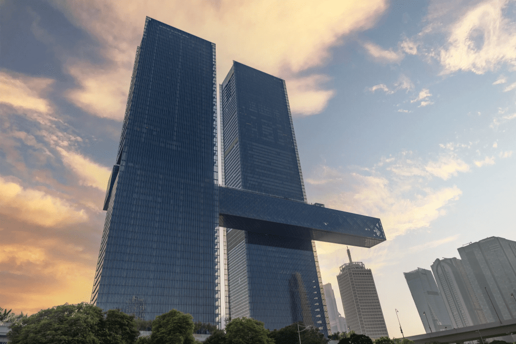 One Za’abeel sets record for longest cantilevered building